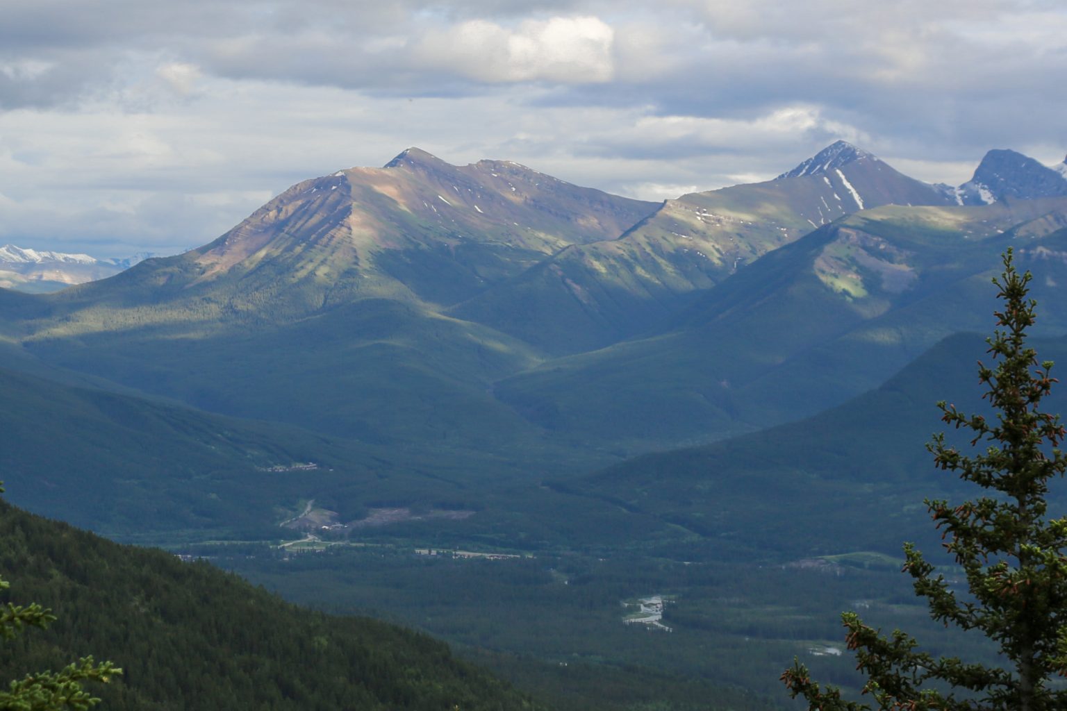 Mt Allan Traverse (Centennial Ridge) – Boot Wreckers